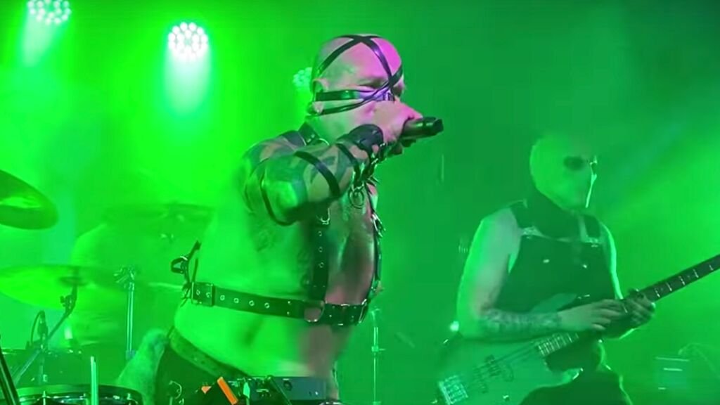 Anders Colsefni reedita 'Mate.Feed.Kill.Repeat' feat Kaosis