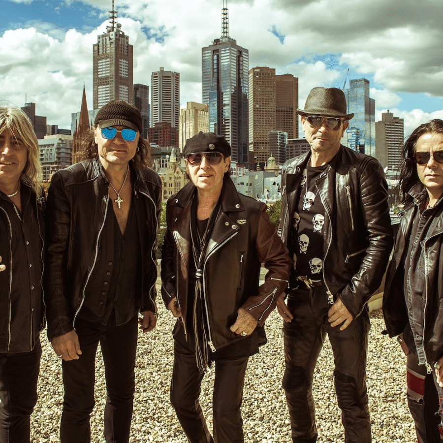 Falling in Reverse estrena sencillo con Marilyn Manson, 'God Is A Weapon'